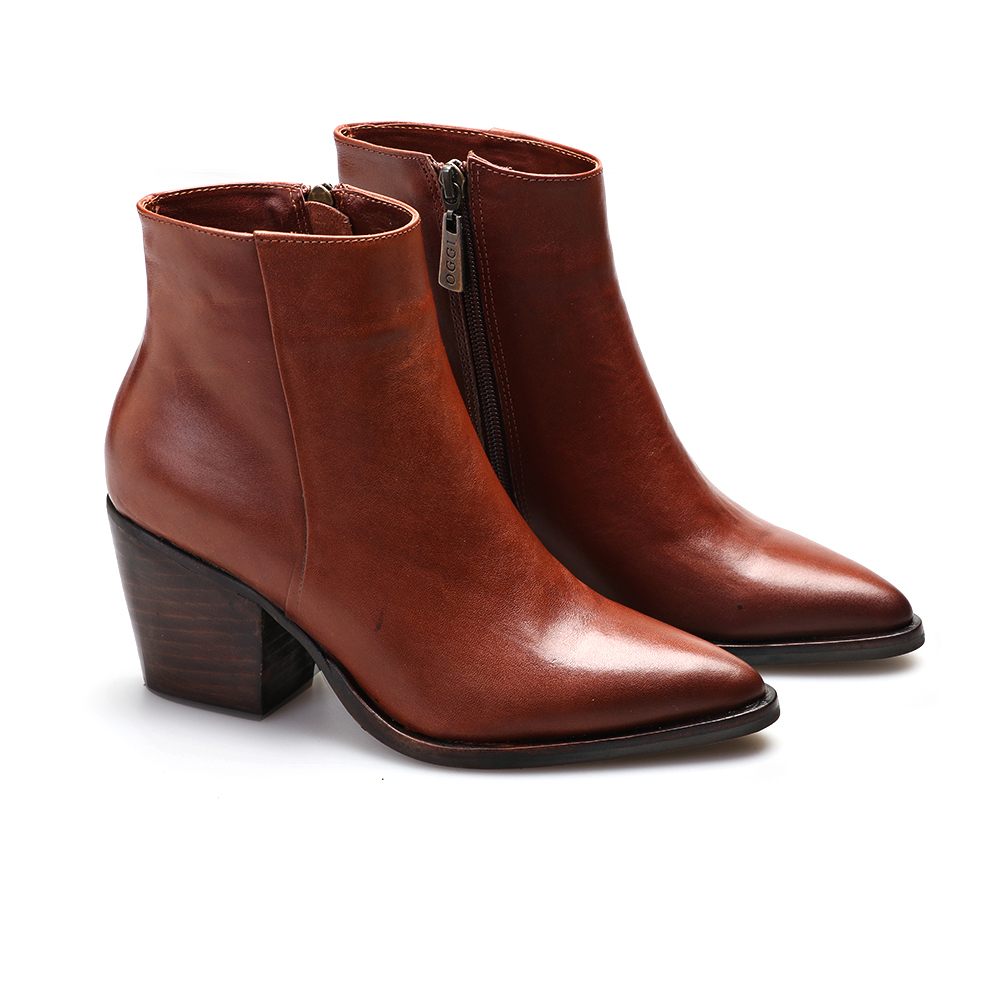 Te invitamos a conocer nuestra colección de botas de cuero.