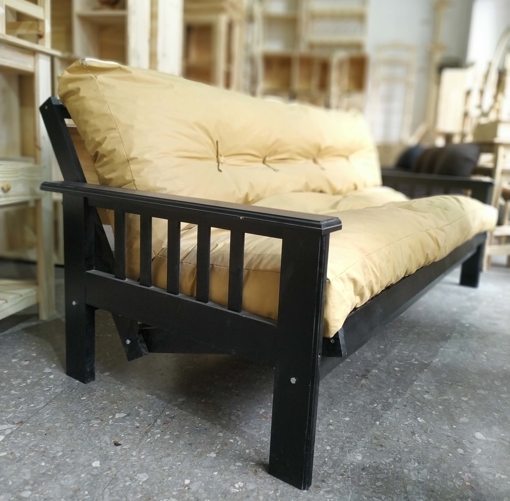 Futon cama de 3 cuerpos combinado de Guatambu y pino Lustrado