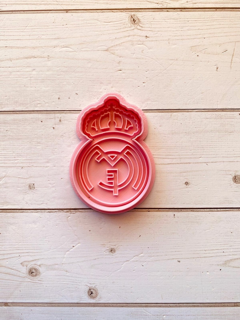 Escudo Real Madrid - DeliPrint - Cortantes y Stencils