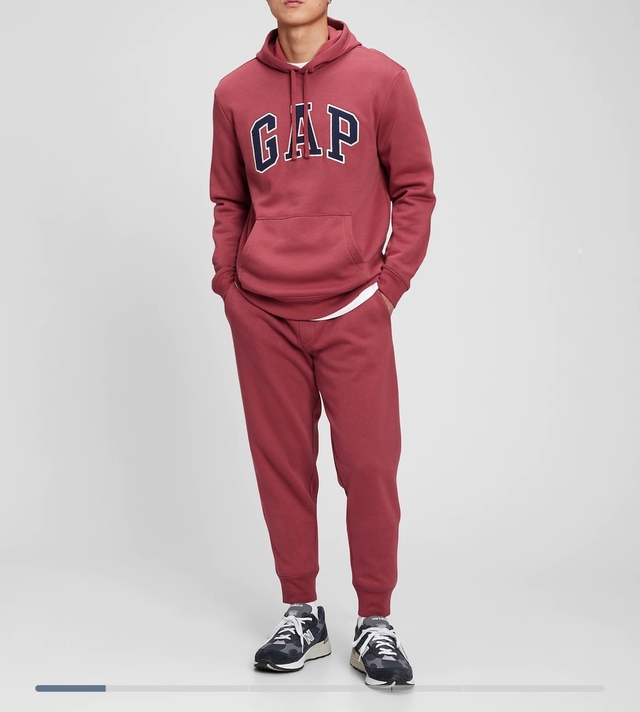 buzo gap - Comprar en Malefic Sweet