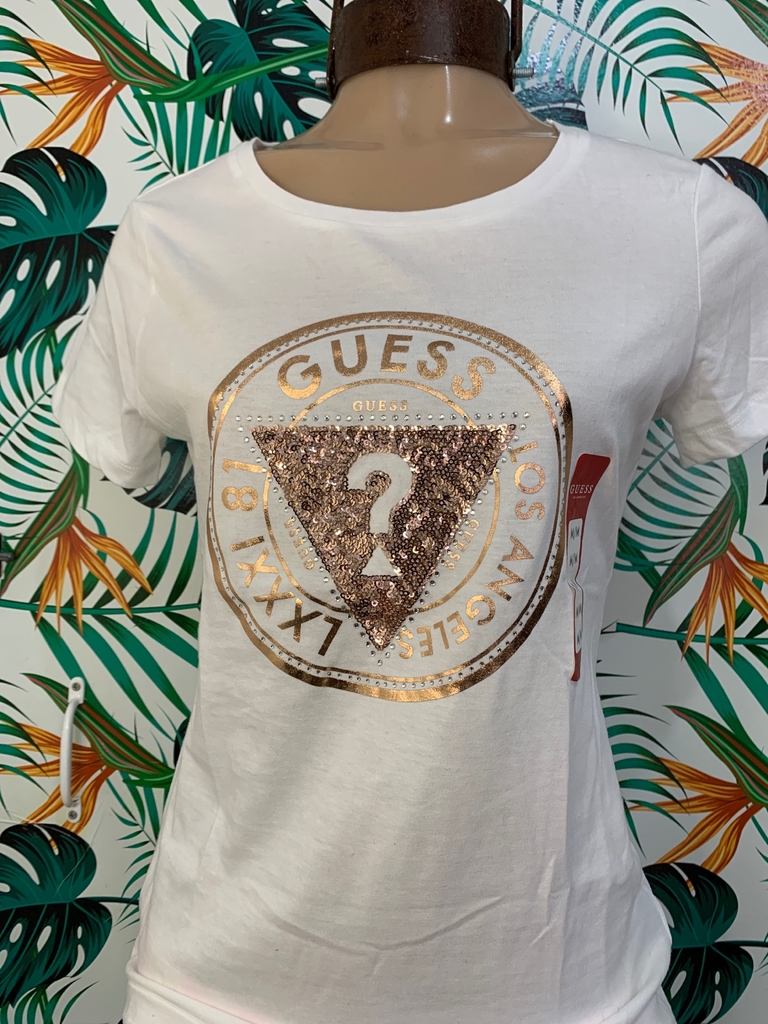 remera guess - Comprar en Malefic Sweet