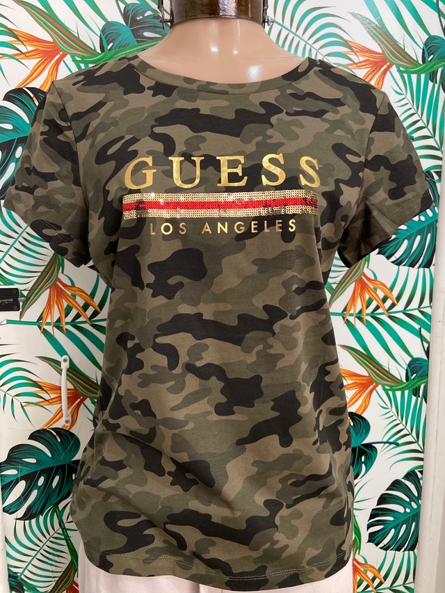 remera guess - Comprar en Malefic Sweet