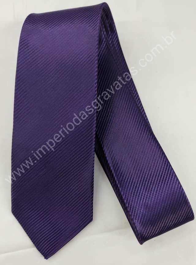 Gravata Skinny - Roxo Escuro Acetinado com Linhas Diagonais - CÓD: REX22